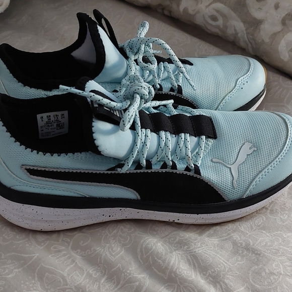 Puma | Shoes | Tennis Shoes | Poshmark